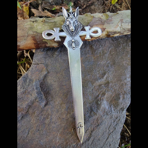 Hair Daggers and Hair Sticks – ImaginedByNell