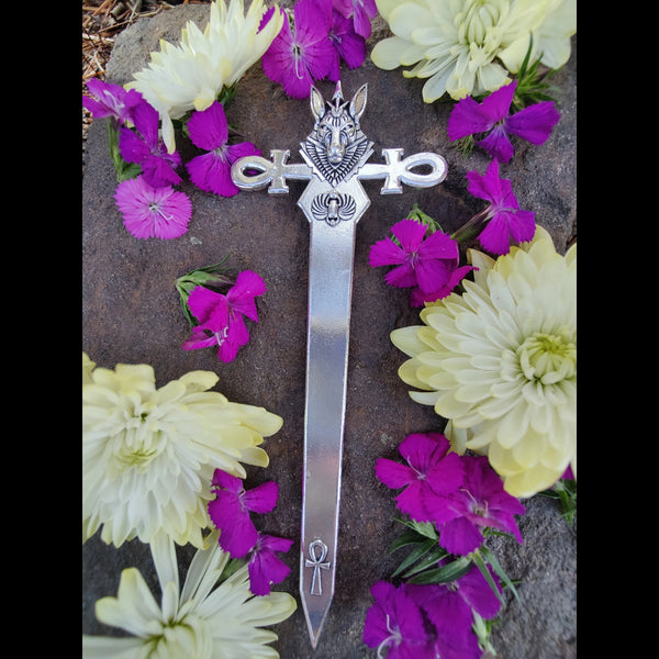 Hair Daggers and Hair Sticks – ImaginedByNell