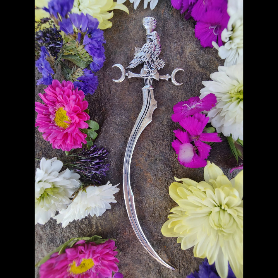 Hair Daggers and Hair Sticks – ImaginedByNell